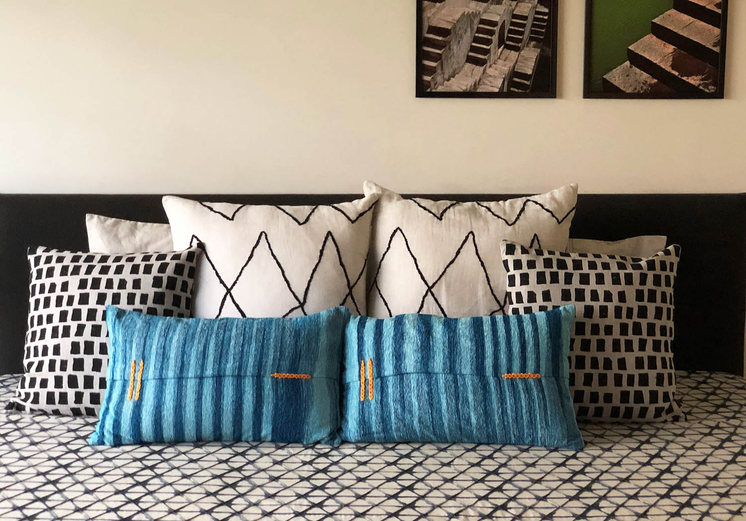 Blue Handloom Cushion - FlawDesign