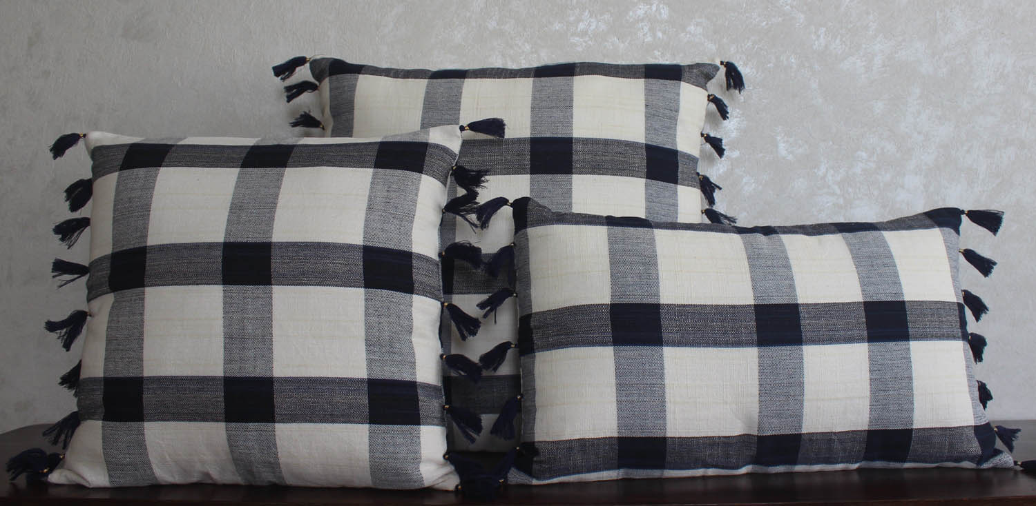 Buffalo Checks Cushion - FlawDesign